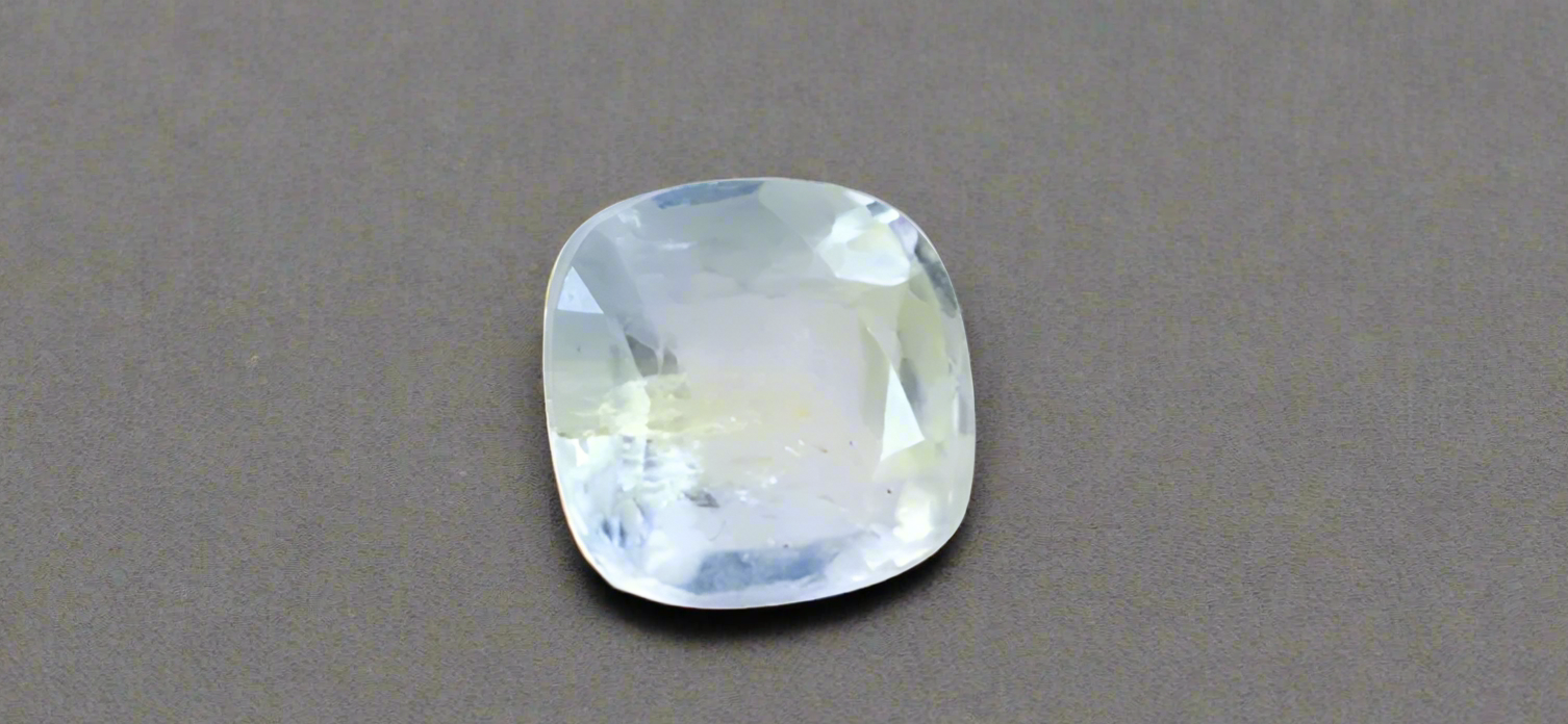 Pitambari Neelam Stone | 6 Ratti | With Certificate – Vedic Crystals