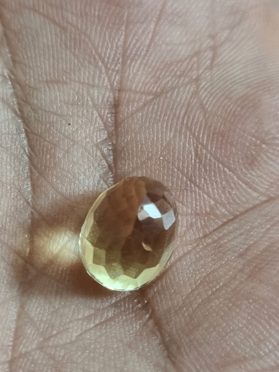 Sunela ratan | Citrine stone | 6 ratti | With Certificate – Vedic Crystals