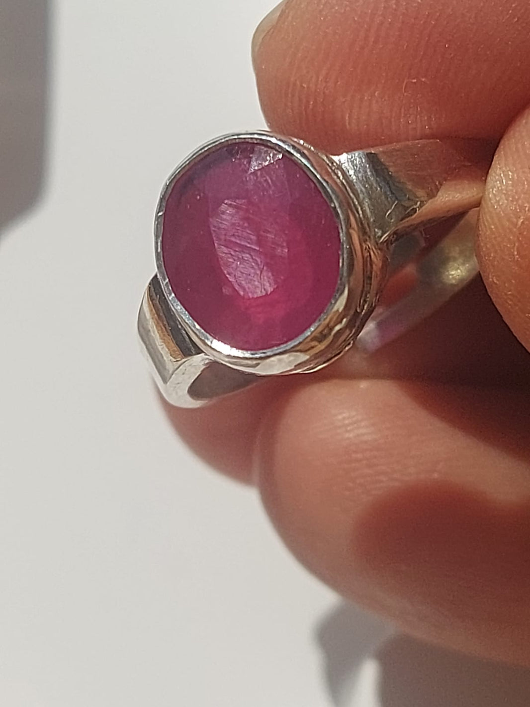 Red Garnet Stone Benefits – Vedic Crystals