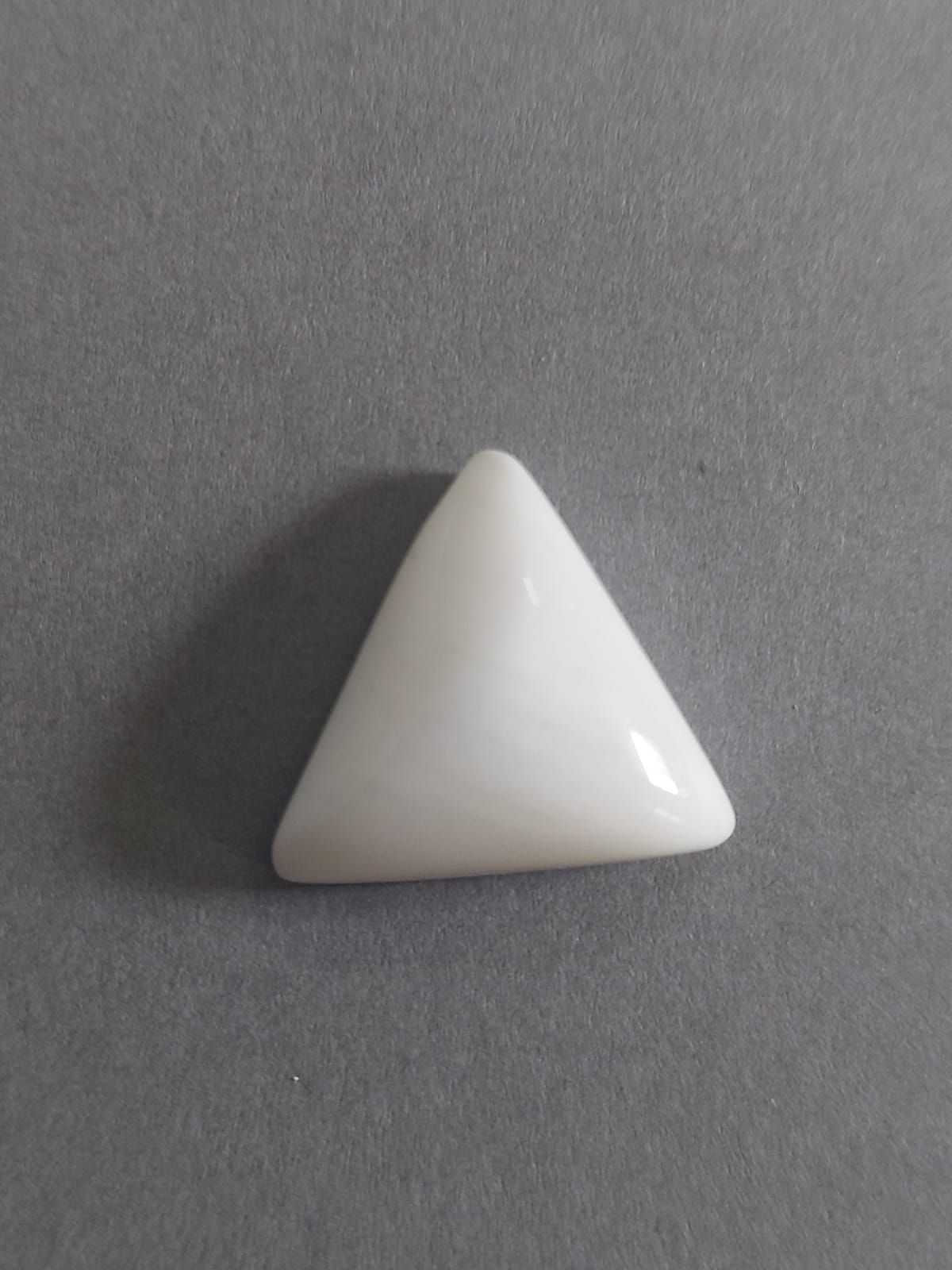White Coral Stone | Safed Mooonga | Triangle | 10 Ratti | With Certifi ...