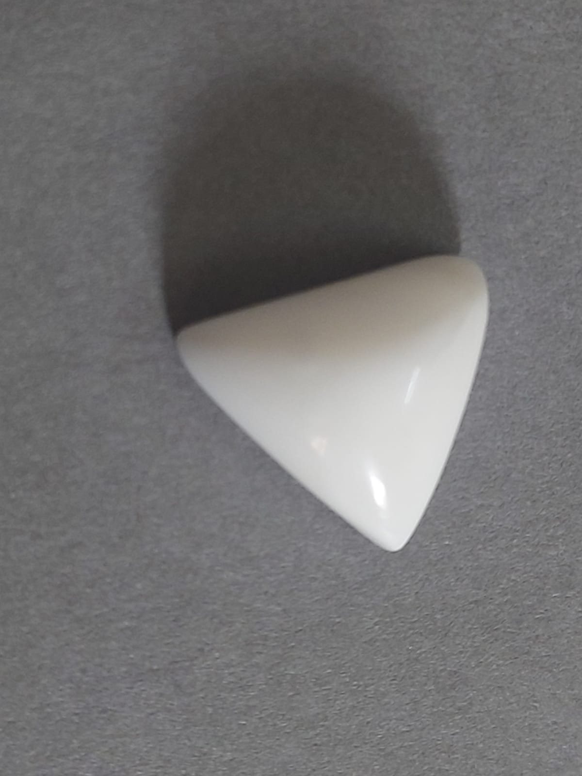 White Coral Stone | Safed Mooonga | Triangle | 11 Ratti | With Lab Cer ...