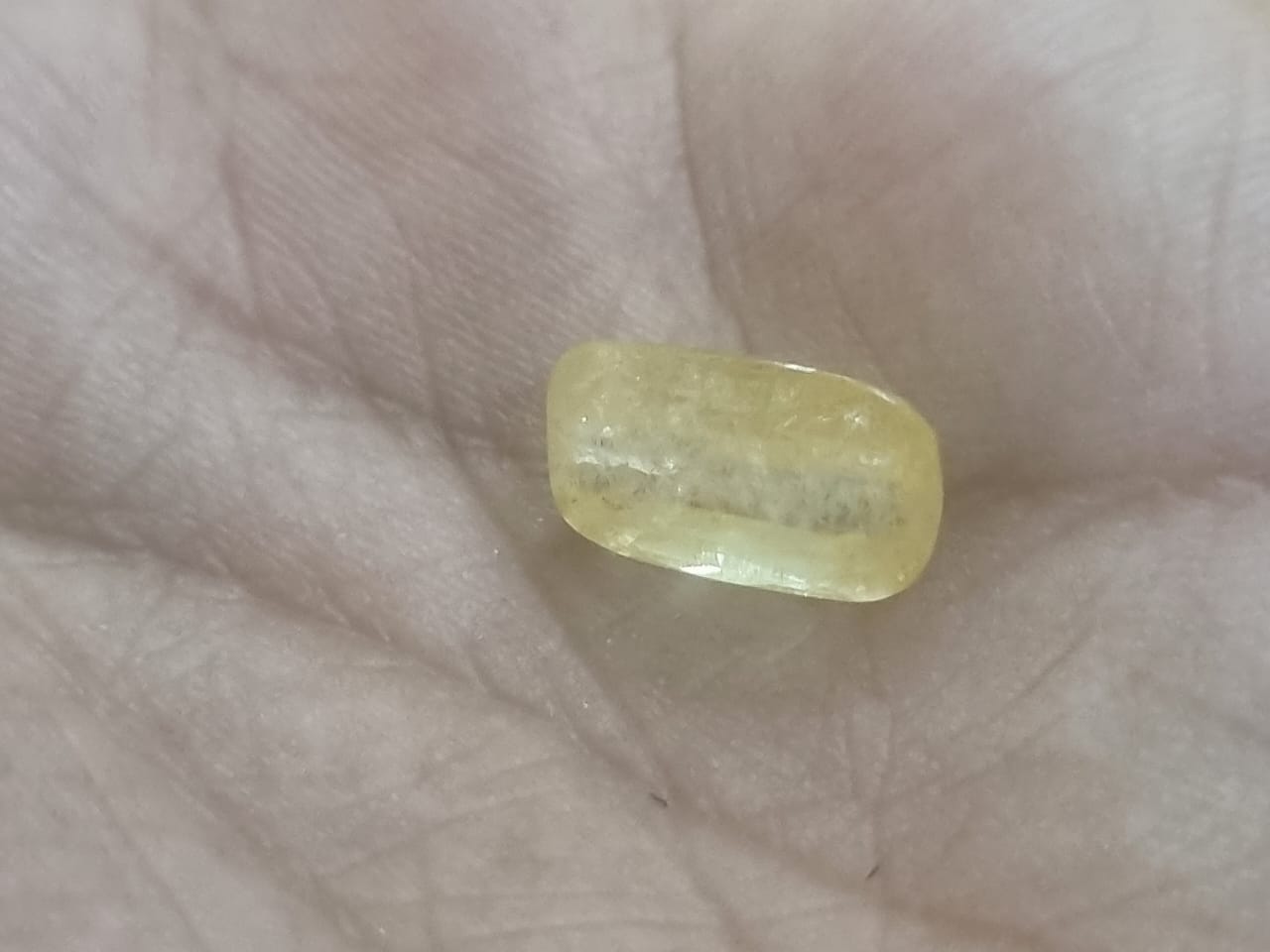 Yellow Sapphire | Pukhraj stone | 5 ratti | Sri Lankan | With Certific ...